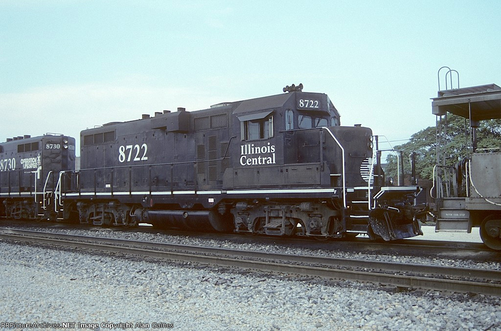 IC GP11 8722